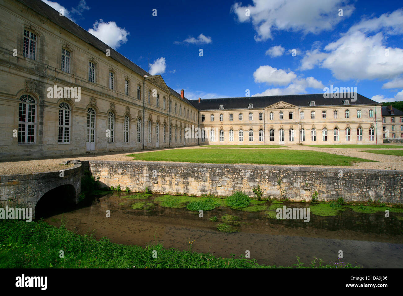 French medieval monastery hi-res stock photography and images - Alamy