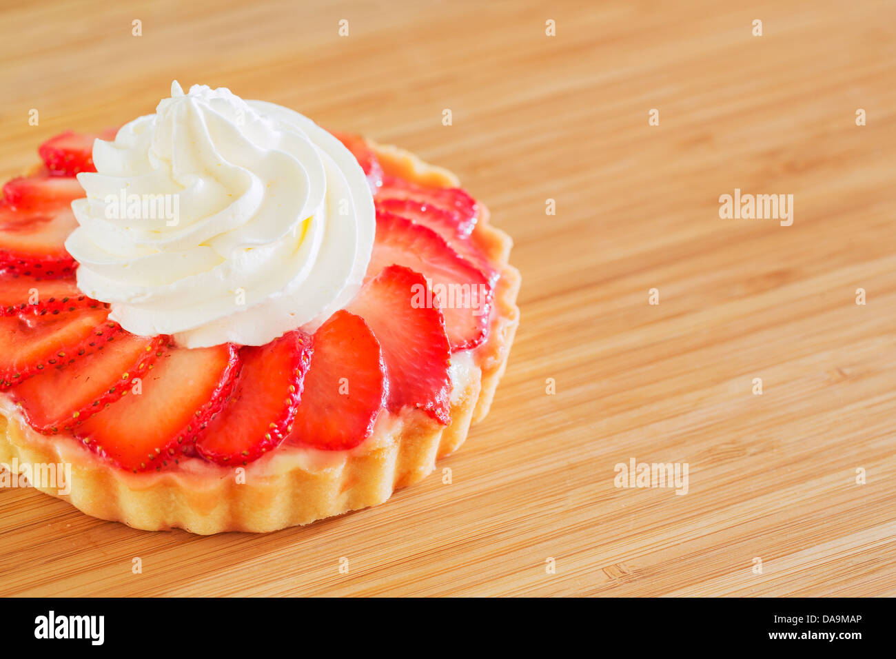 Gourmet Strawberry Cream Tart Pastry Stock Photo - Alamy