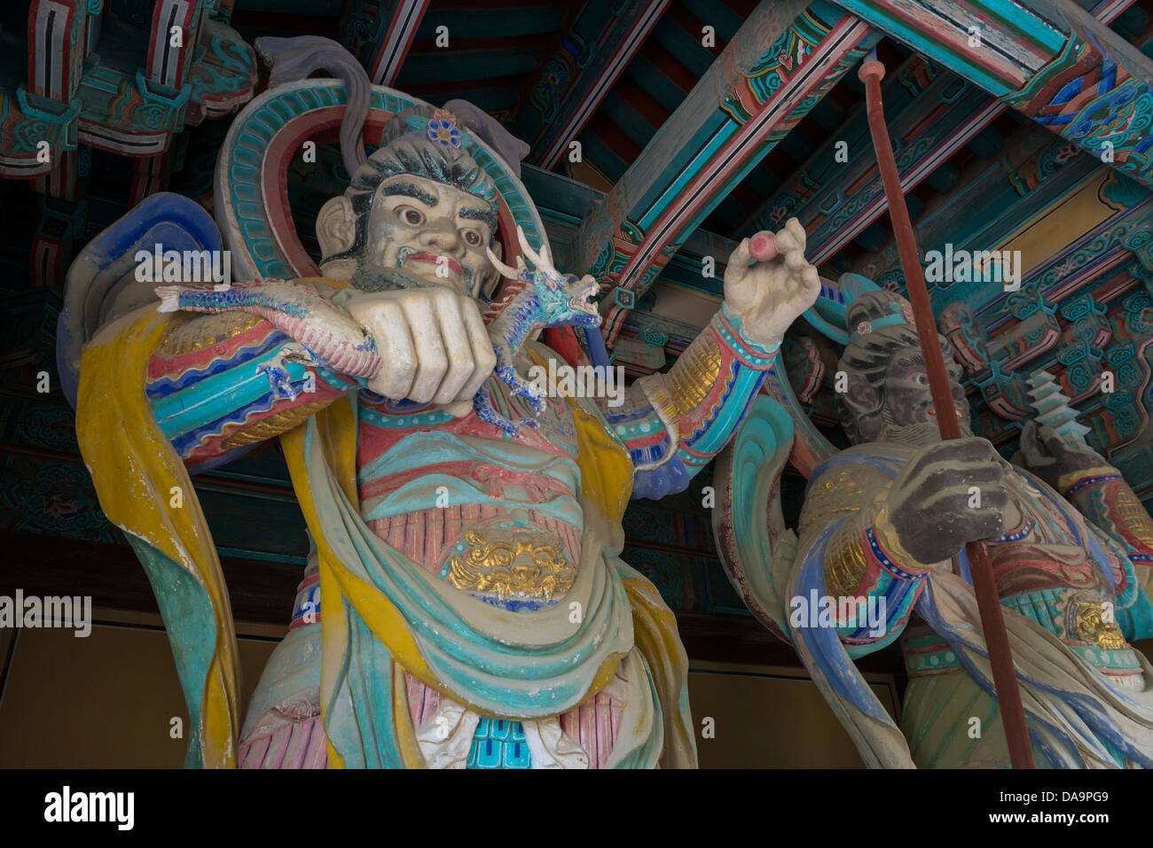 Giant Wardens by the gates of Bulguksa Temple, Gyeongju, South Korea ...