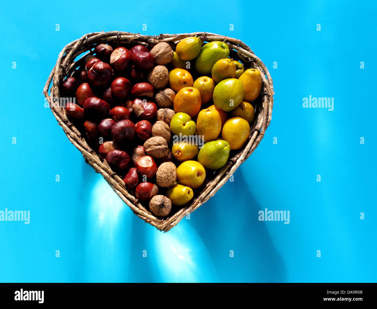 Heart, form, shape, filled, fully, chestnuts, walnuts, bowl, baskets ...