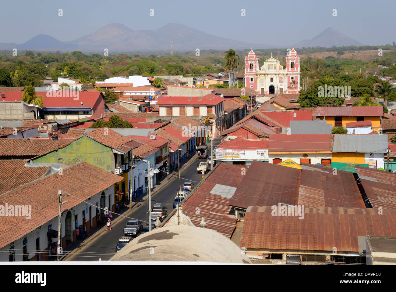 Central America, Nicaragua, Leon, colonial, city, calvario, church ...