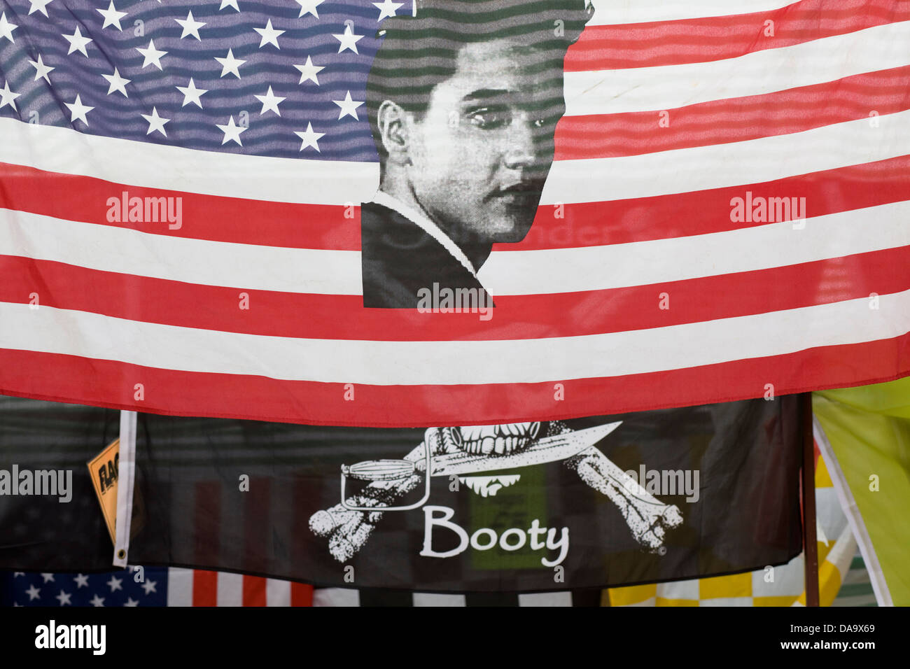 Elvis memorabilia hi-res stock photography and images - Alamy