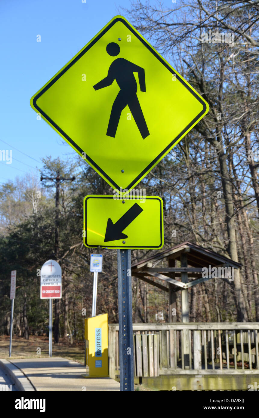 pedestrian crossing sign Stock Photo - Alamy