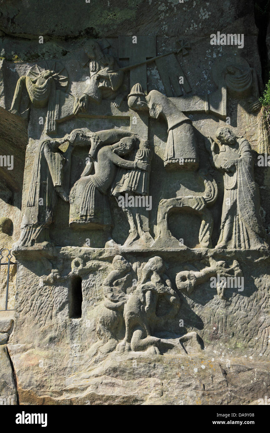 Felsenrelief Kreuzabnahme an der Felsengruppe Externsteine im ...