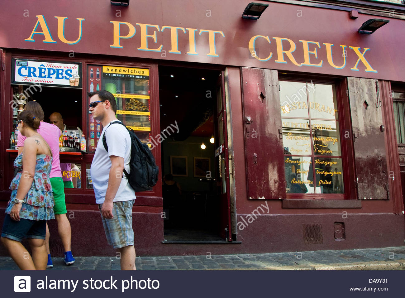 Traditional Grocery Store Stock Photos & Traditional Grocery Store ...