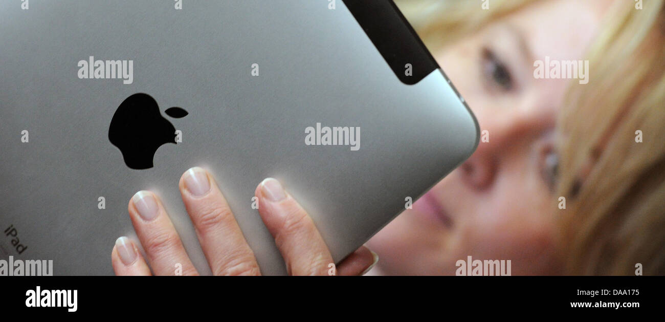 See through mac hi-res stock photography and images - Alamy