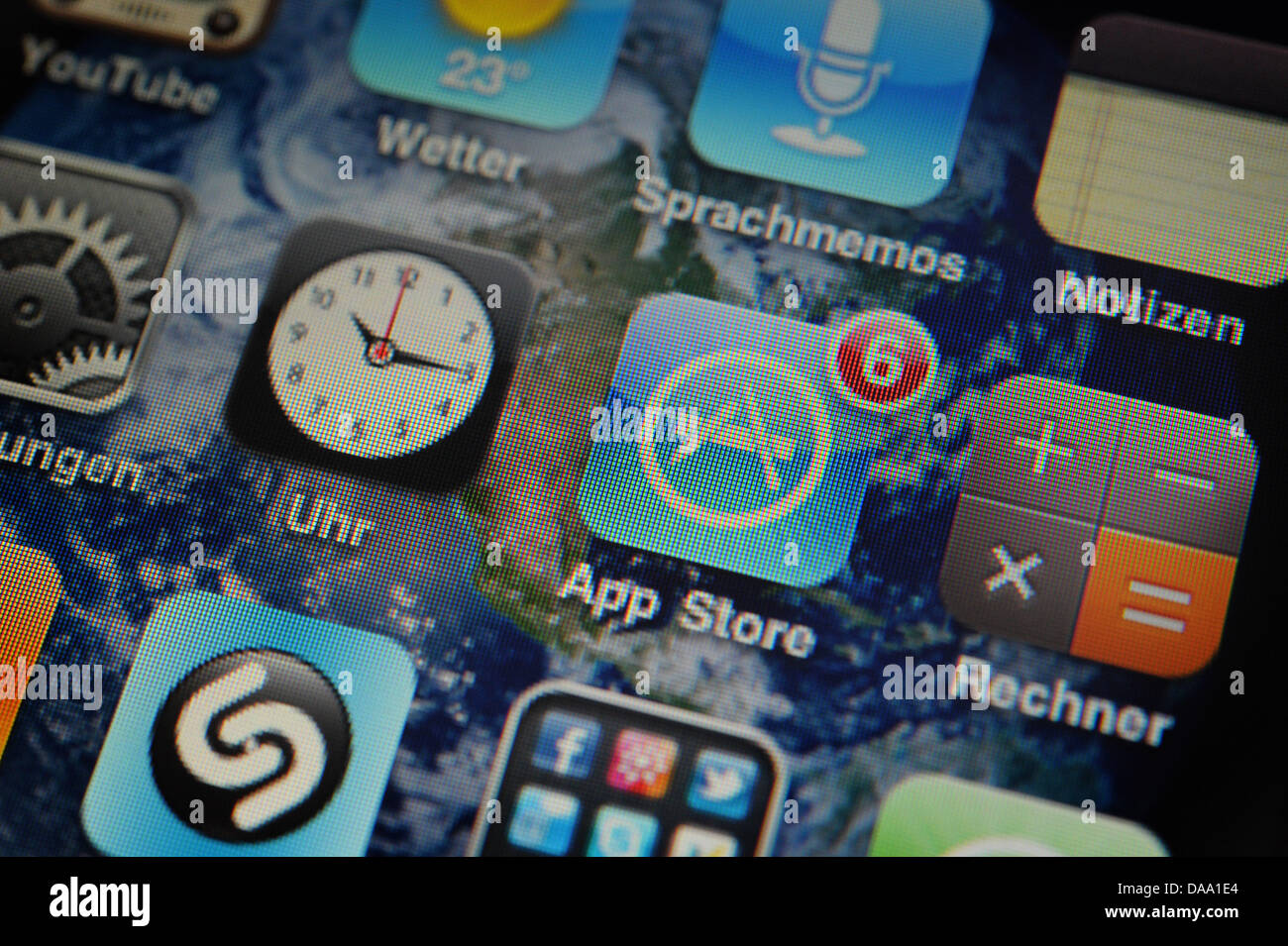 An illustration shows the display of an Apple iPhone 3Gs with various ...