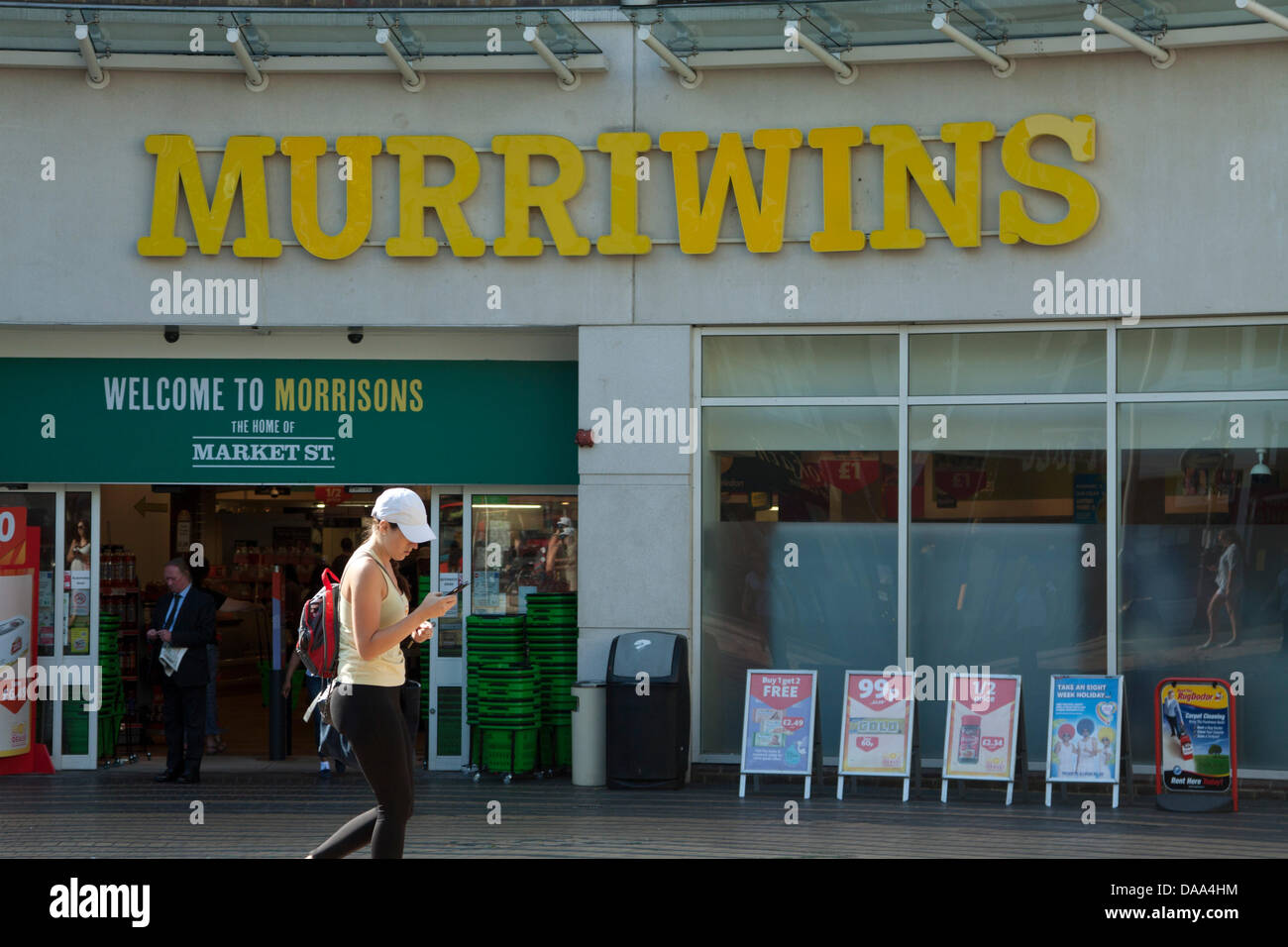 Branch of supermarket chain morrisons hi-res stock photography and ...