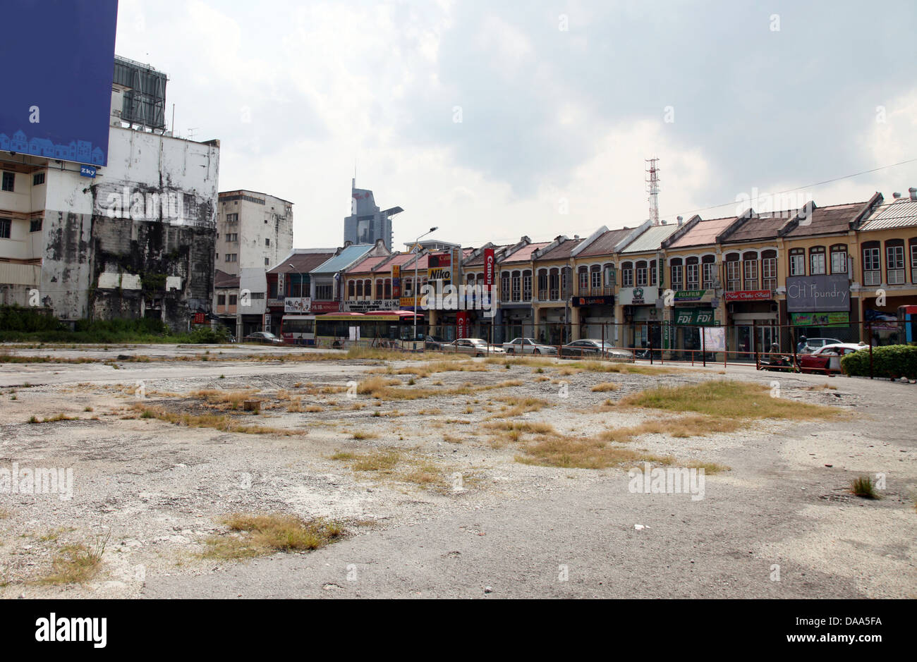 It's a photo of a wasteland or no man's land in the middle of a city in ...