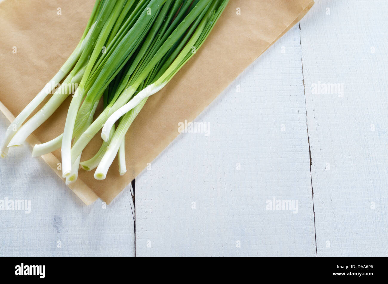 Group of spring onions hi-res stock photography and images - Alamy