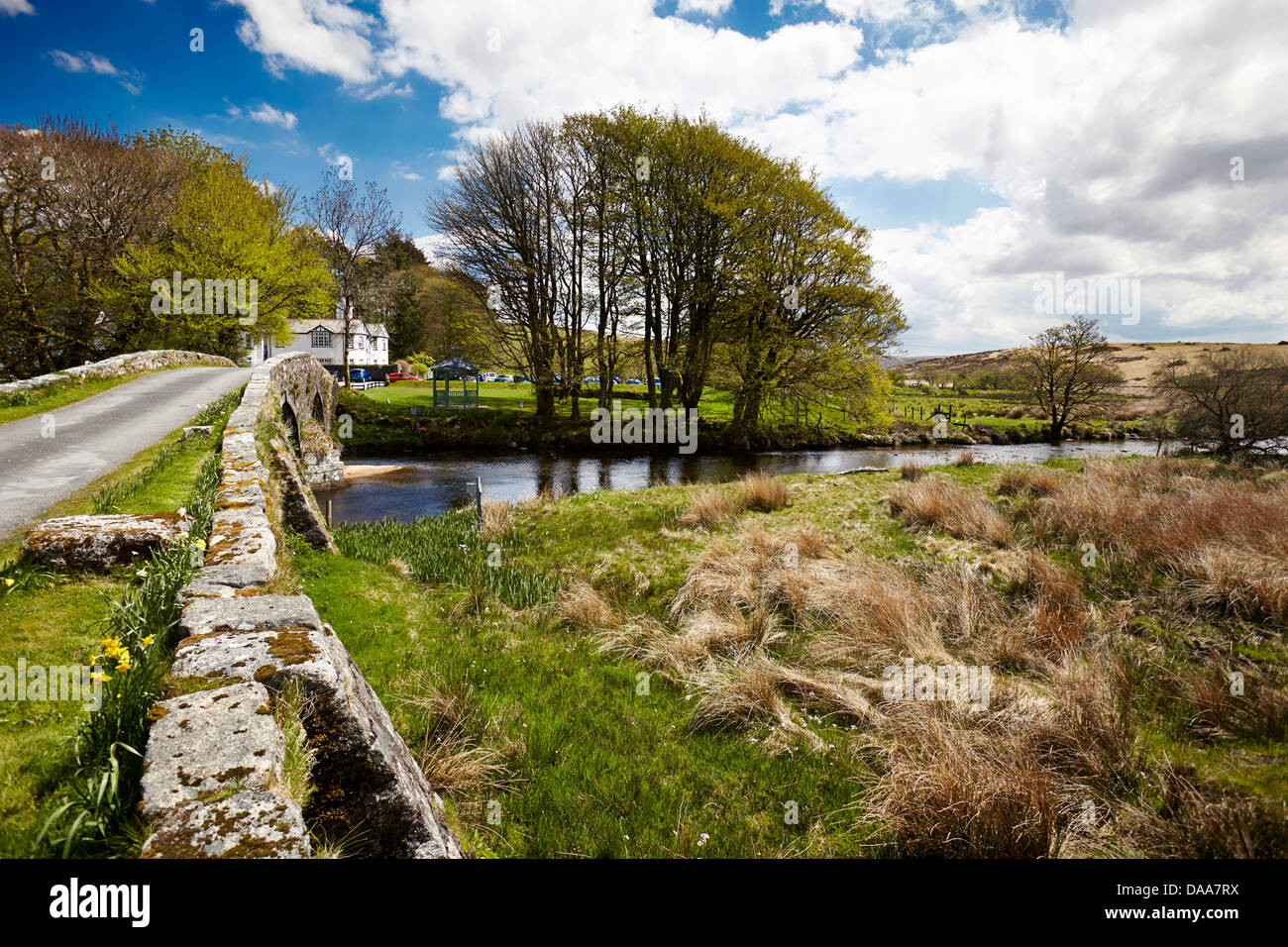 Two bridges hotel hi-res stock photography and images - Alamy