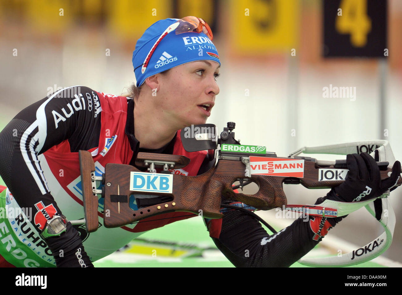 Magdalena Neuner Shooting