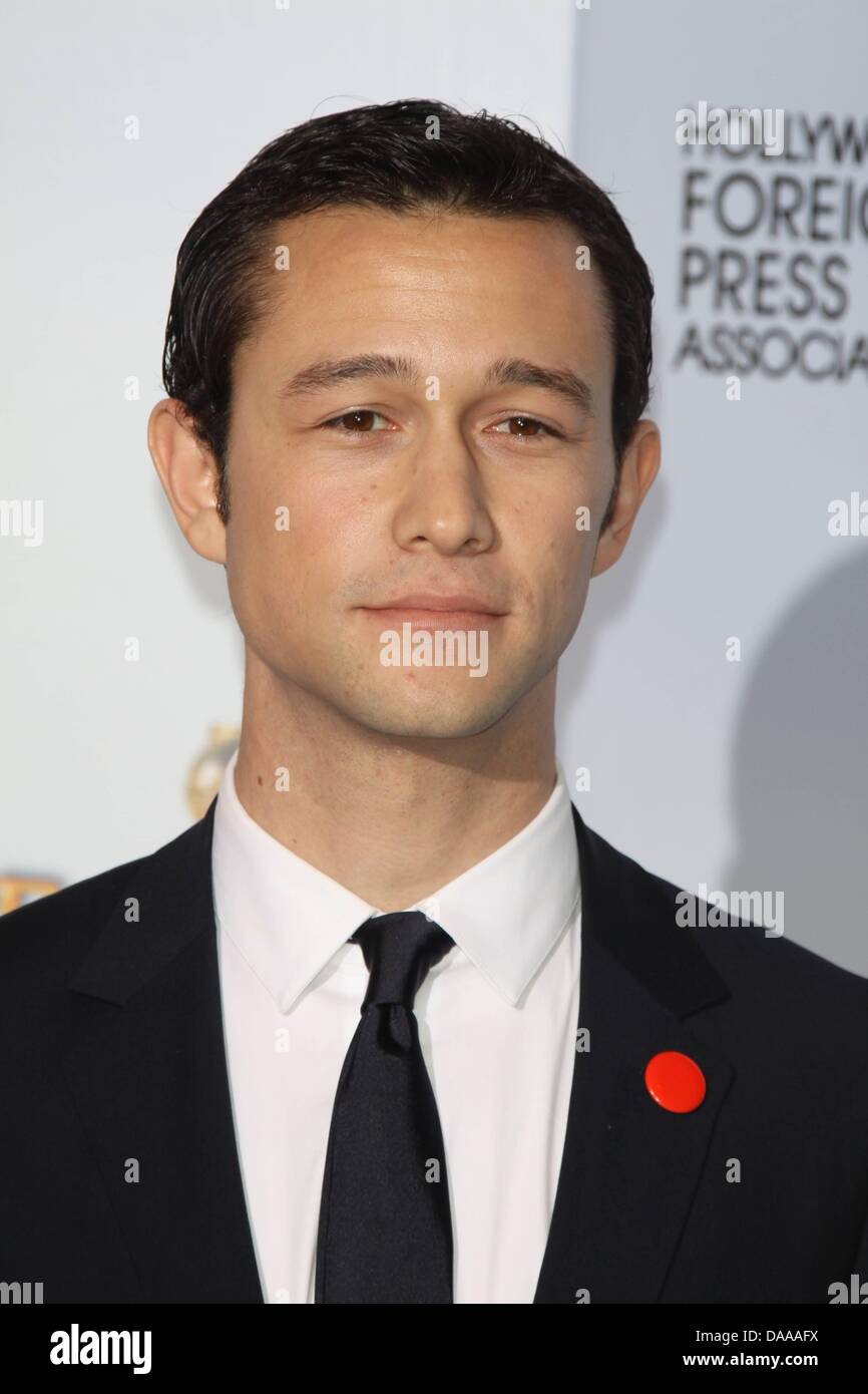 US actor Joseph Gordon-Levitt poses in the Press Room at the 68th ...