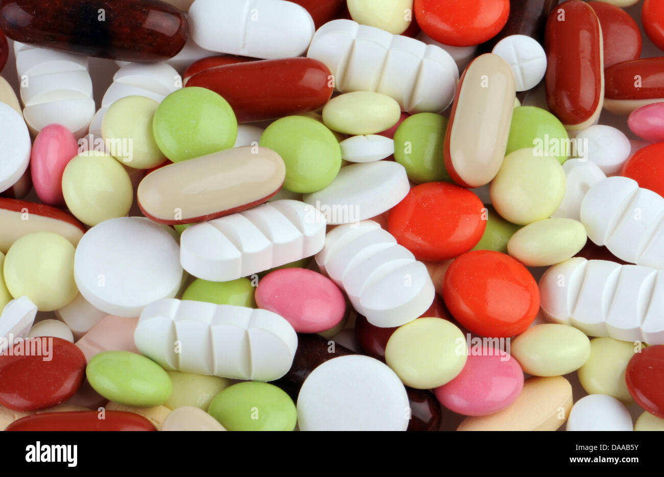 A file picture dated 11. of March 2010. Pills photographed in Straubing ...