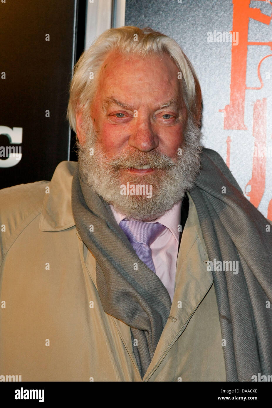 Actor Donald Sutherland arrives at the premiere of "The Mechanic" at ...