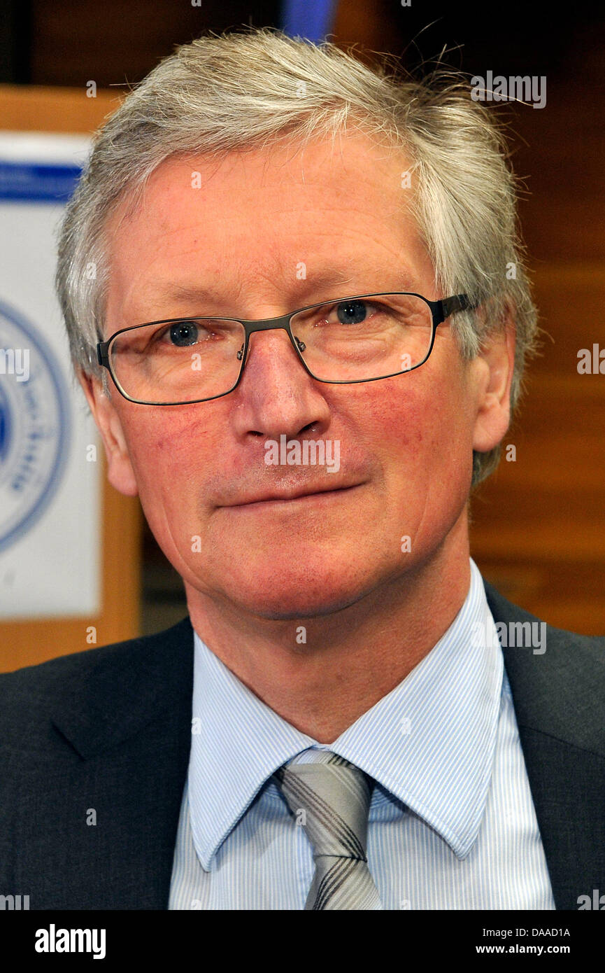Expert Gert-Peter Brueggemann from the German physical education ...