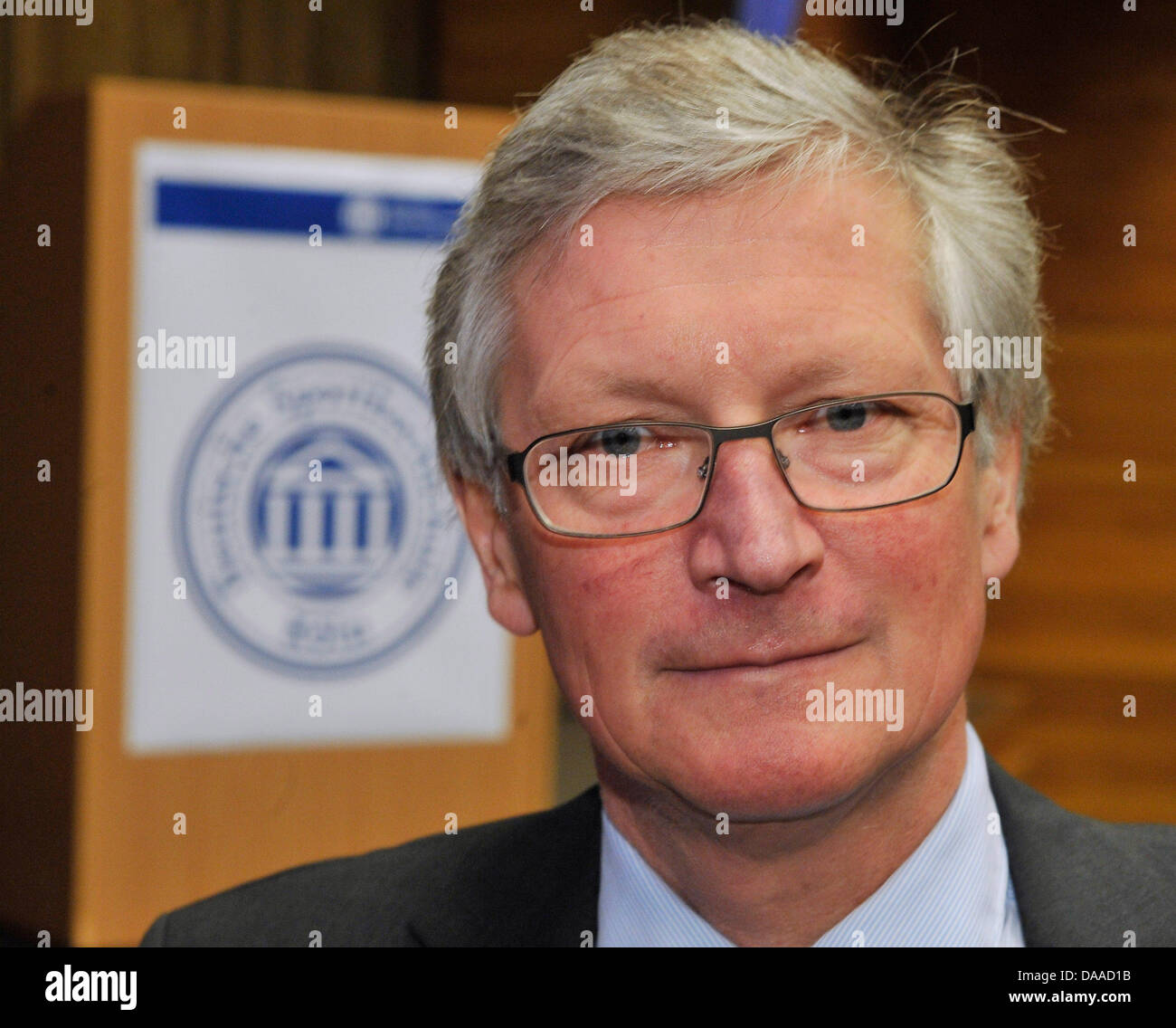 Materials expert hi-res stock photography and images - Alamy