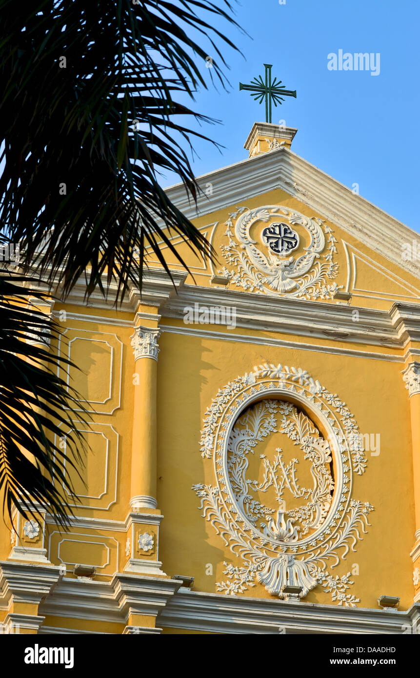 St dominics church hi-res stock photography and images - Alamy