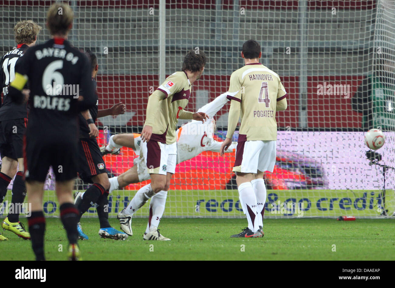 Goalkeeper ron robert zieler hi-res stock photography and images - Alamy
