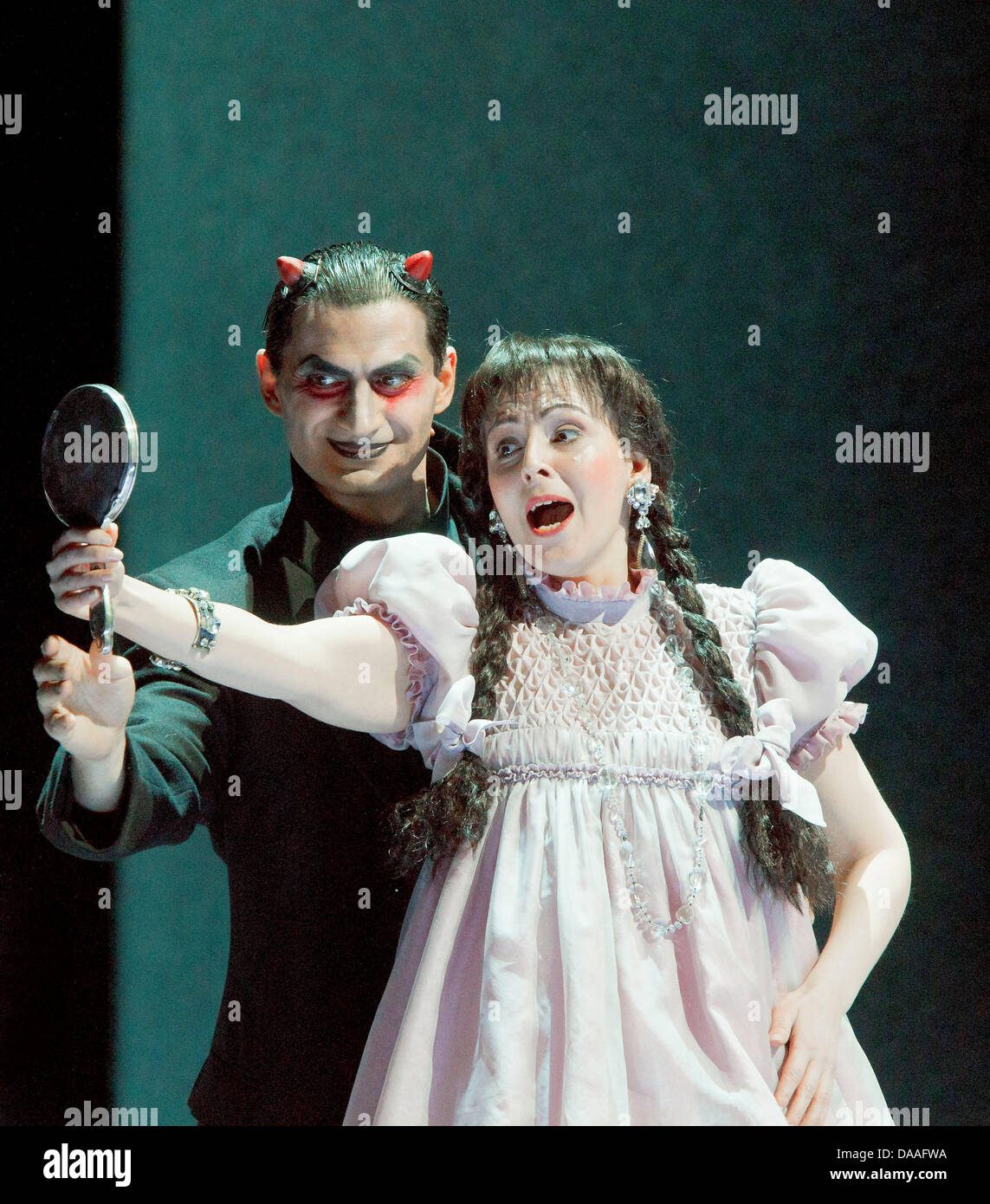 Scene with mephistopheles hi-res stock photography and images - Alamy