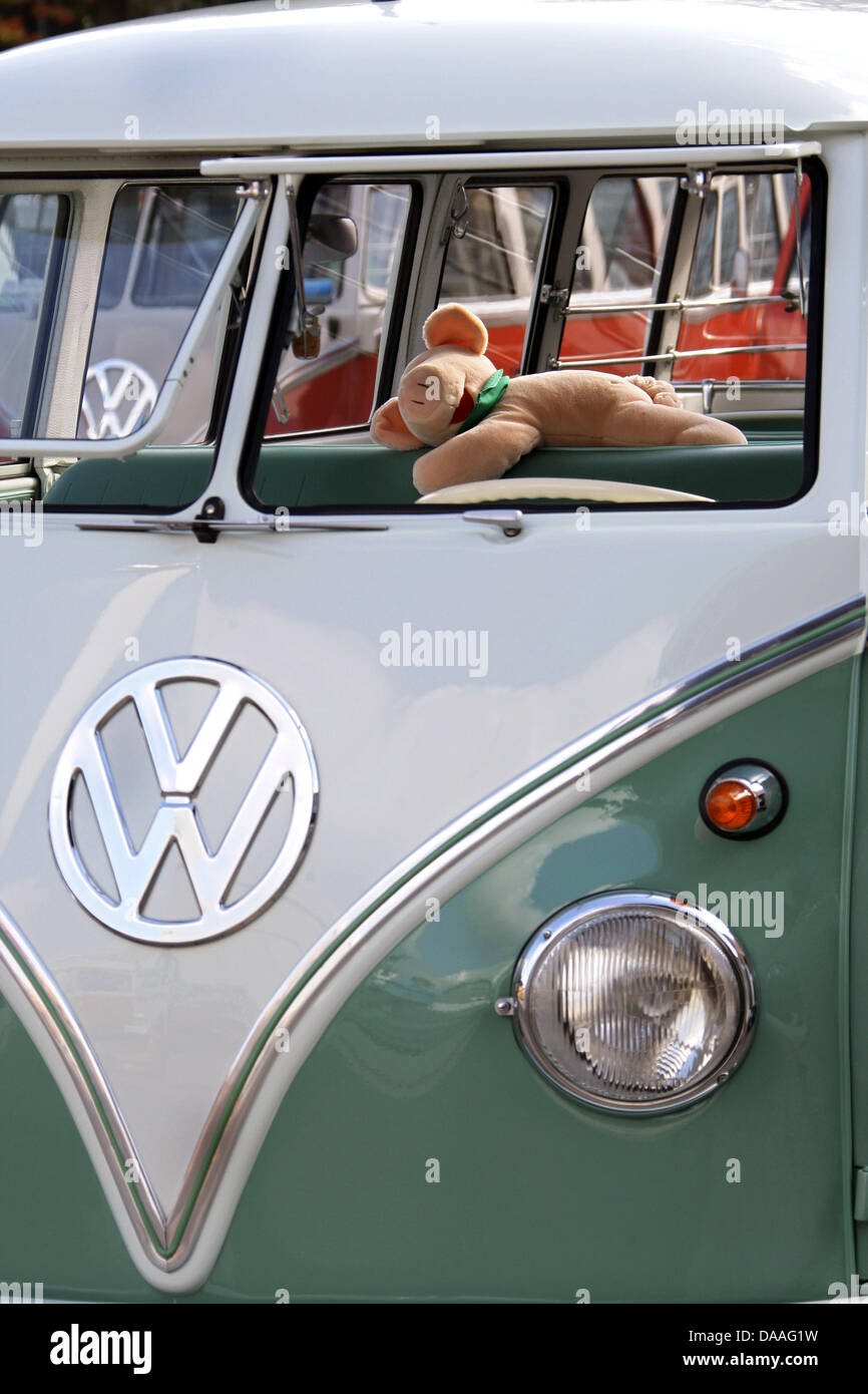 A file picture taken on 6 October 2007 shows an old Volkswagen Bus with ...