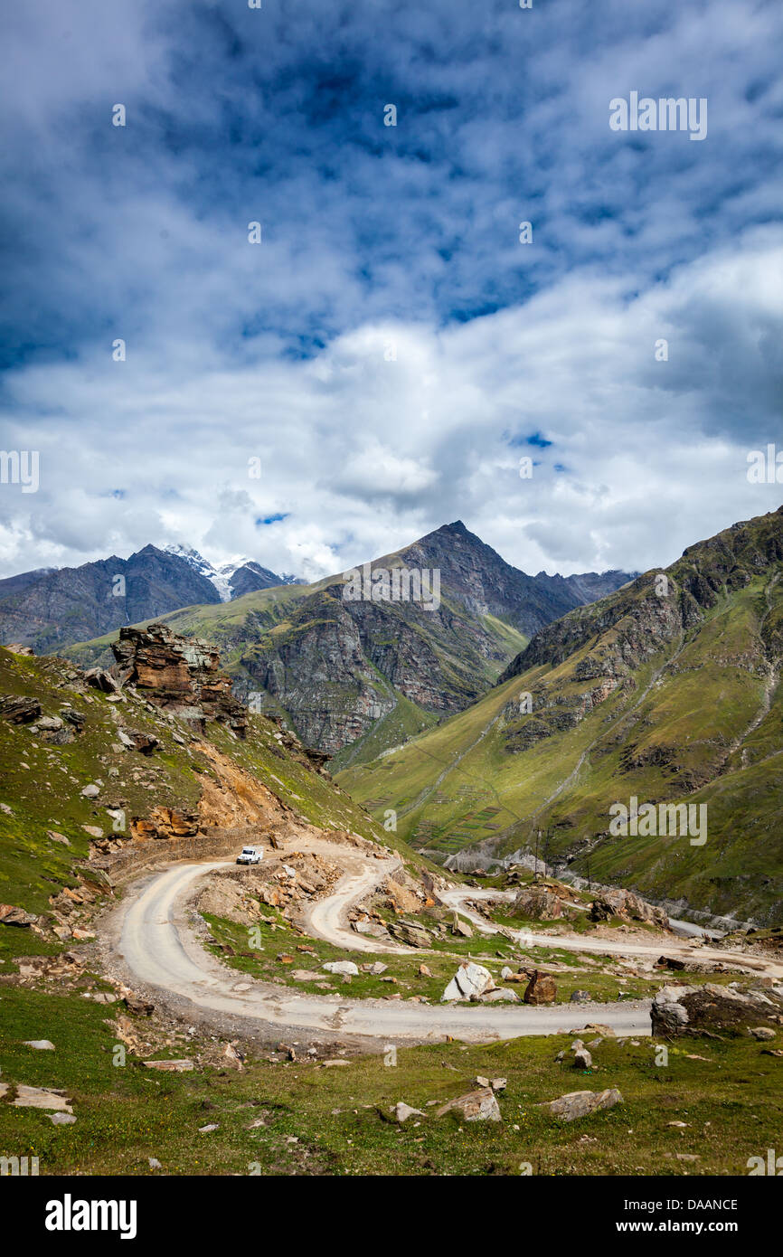 Road in Himalayas. Rohtang La pass, Lahaul valley, Himachal Pradesh ...