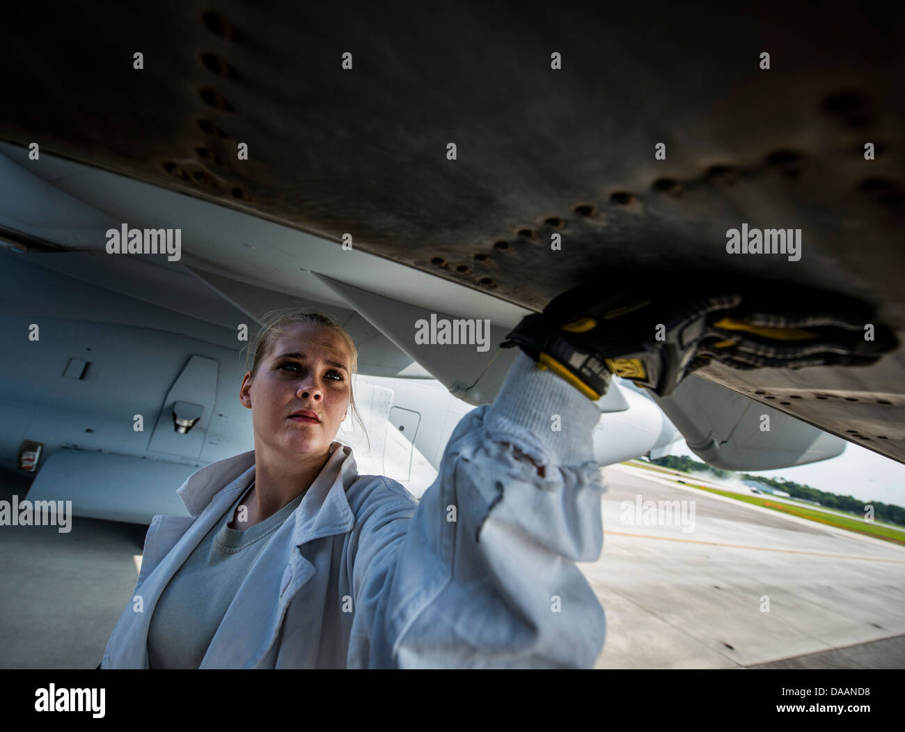 Staff Sgt. Jennifer Smith, 437th Maintenance Group jet-propulsion ...