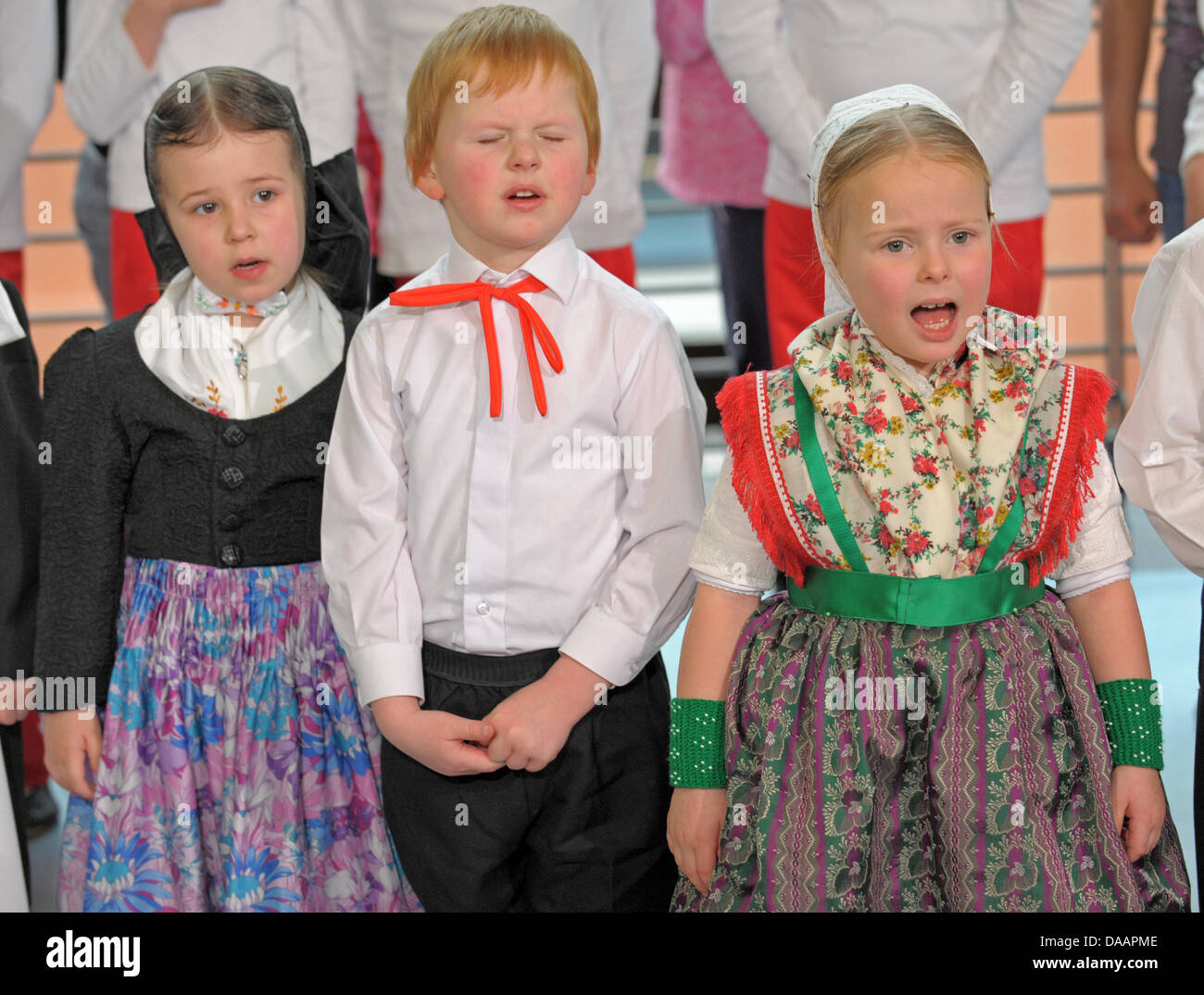 Sorbian girls and boys celebrate the traditional 'Birds Wedding ...