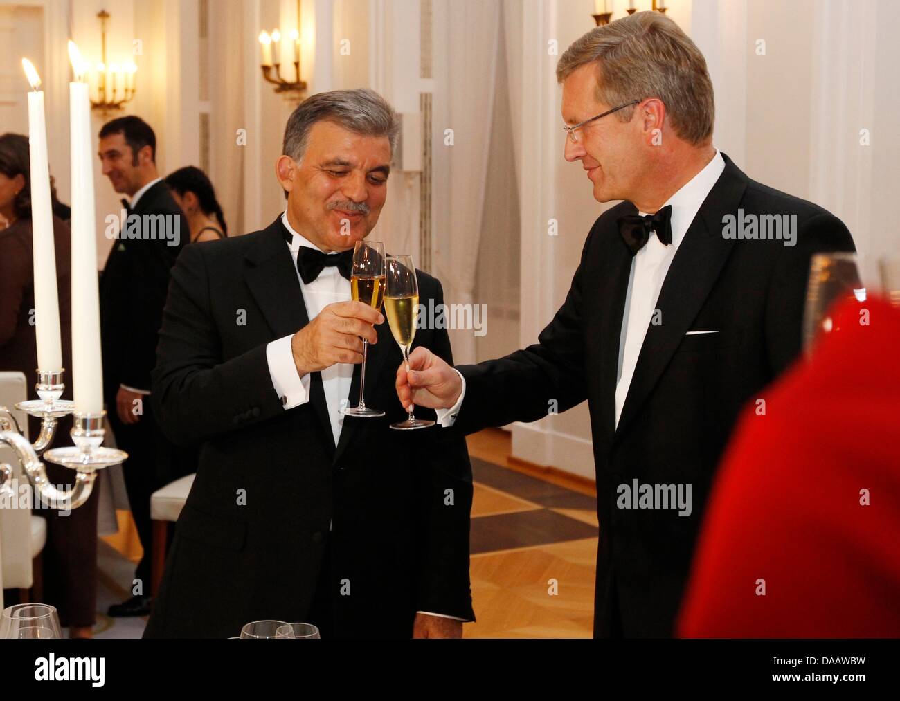 Official toasts hi-res stock photography and images - Alamy