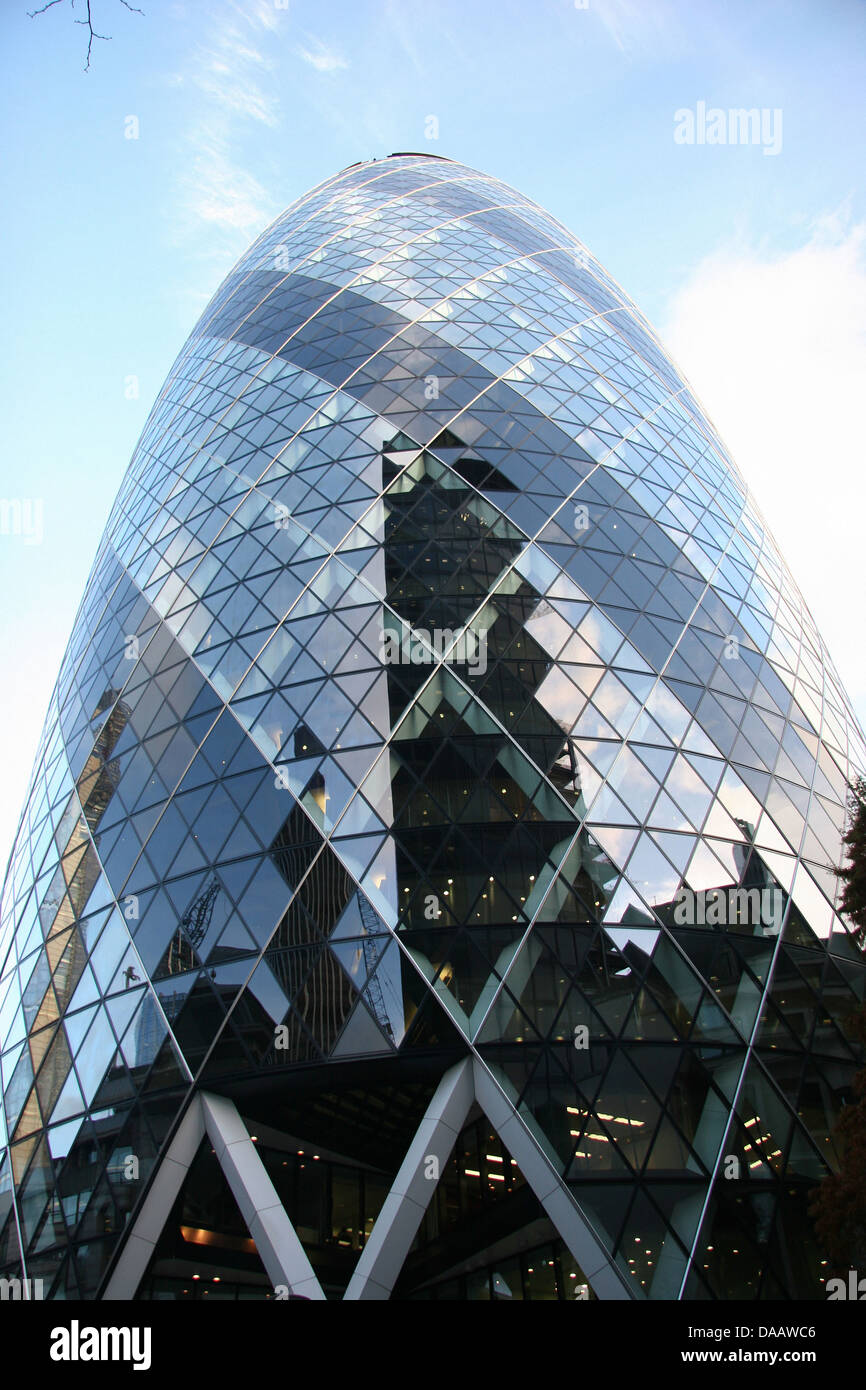 The gherkin architecture hi-res stock photography and images - Alamy