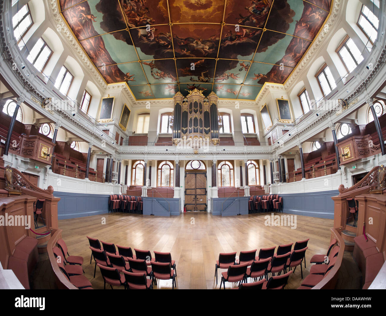 Sheldonian theatre interior hi-res stock photography and images - Alamy