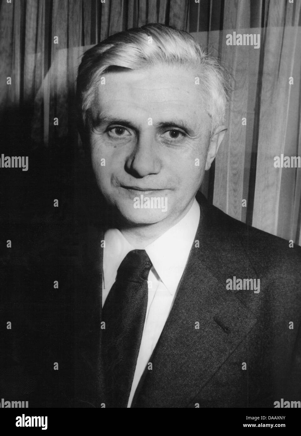 Second vatican council 1962 hi-res stock photography and images - Alamy