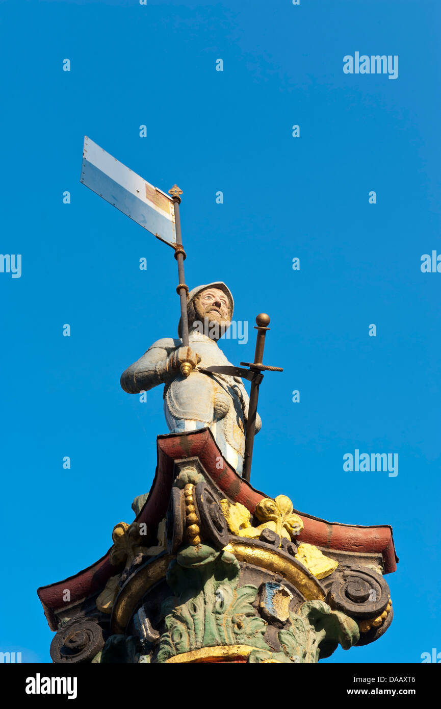 Lucerne statue hi-res stock photography and images - Alamy