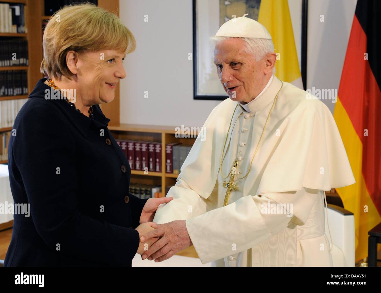 Angela benedict hi-res stock photography and images - Alamy