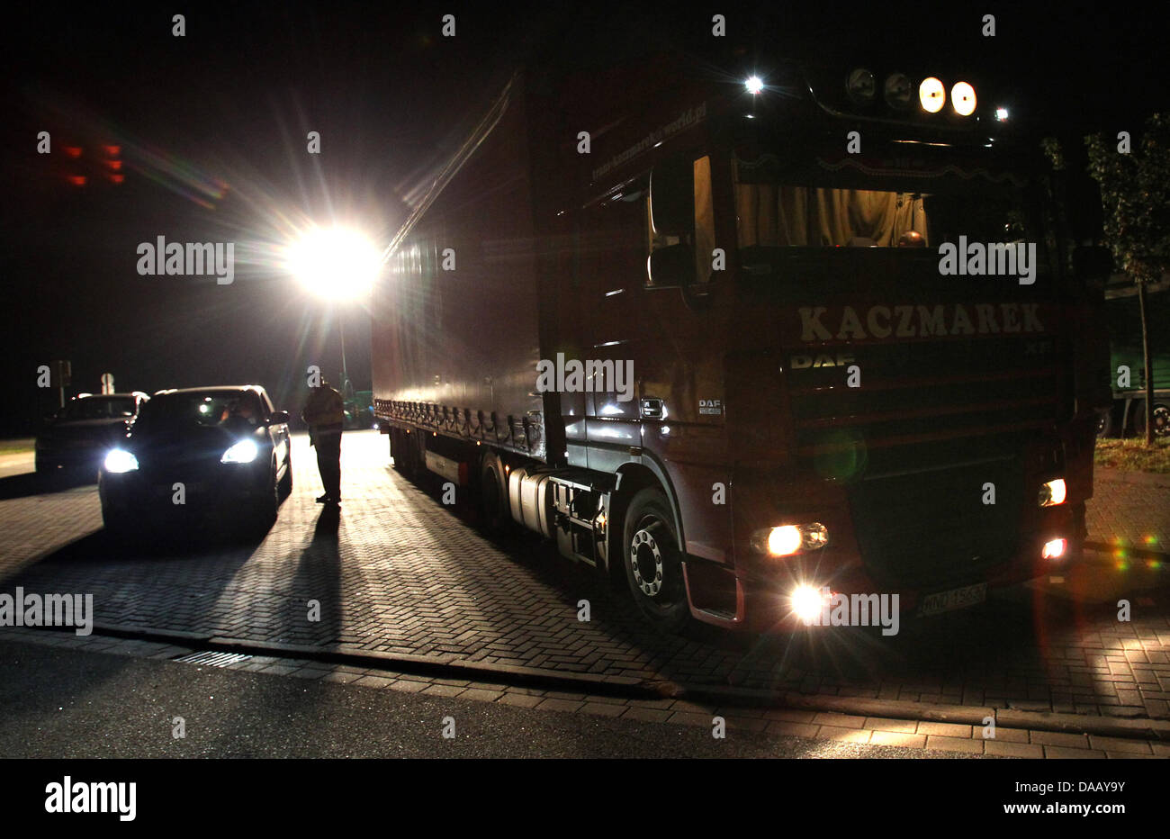 The police redirect vehicles onto Selliner See rest area on autobahn ...