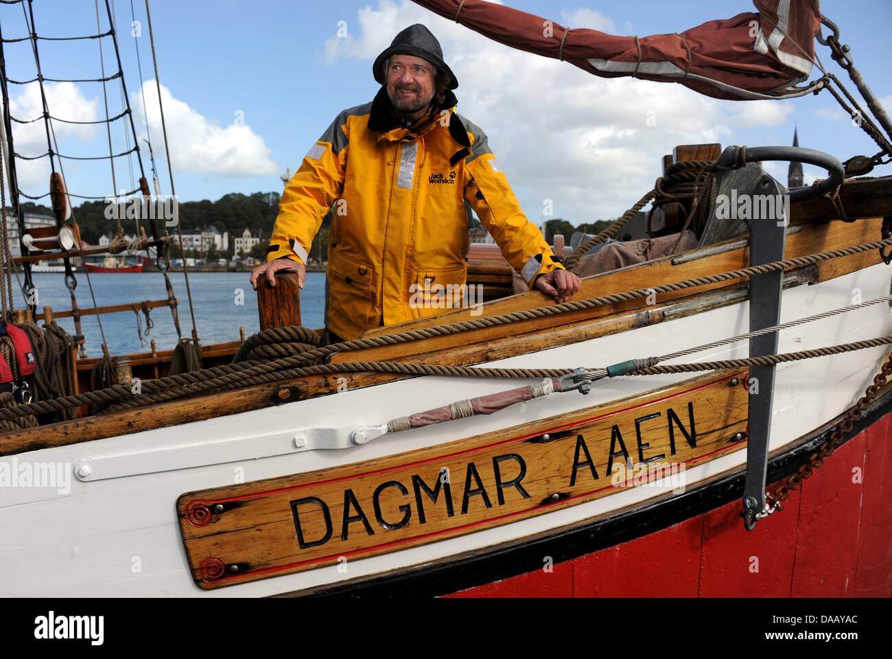 Adventurist climate activist arved fuchs hi-res stock photography and ...