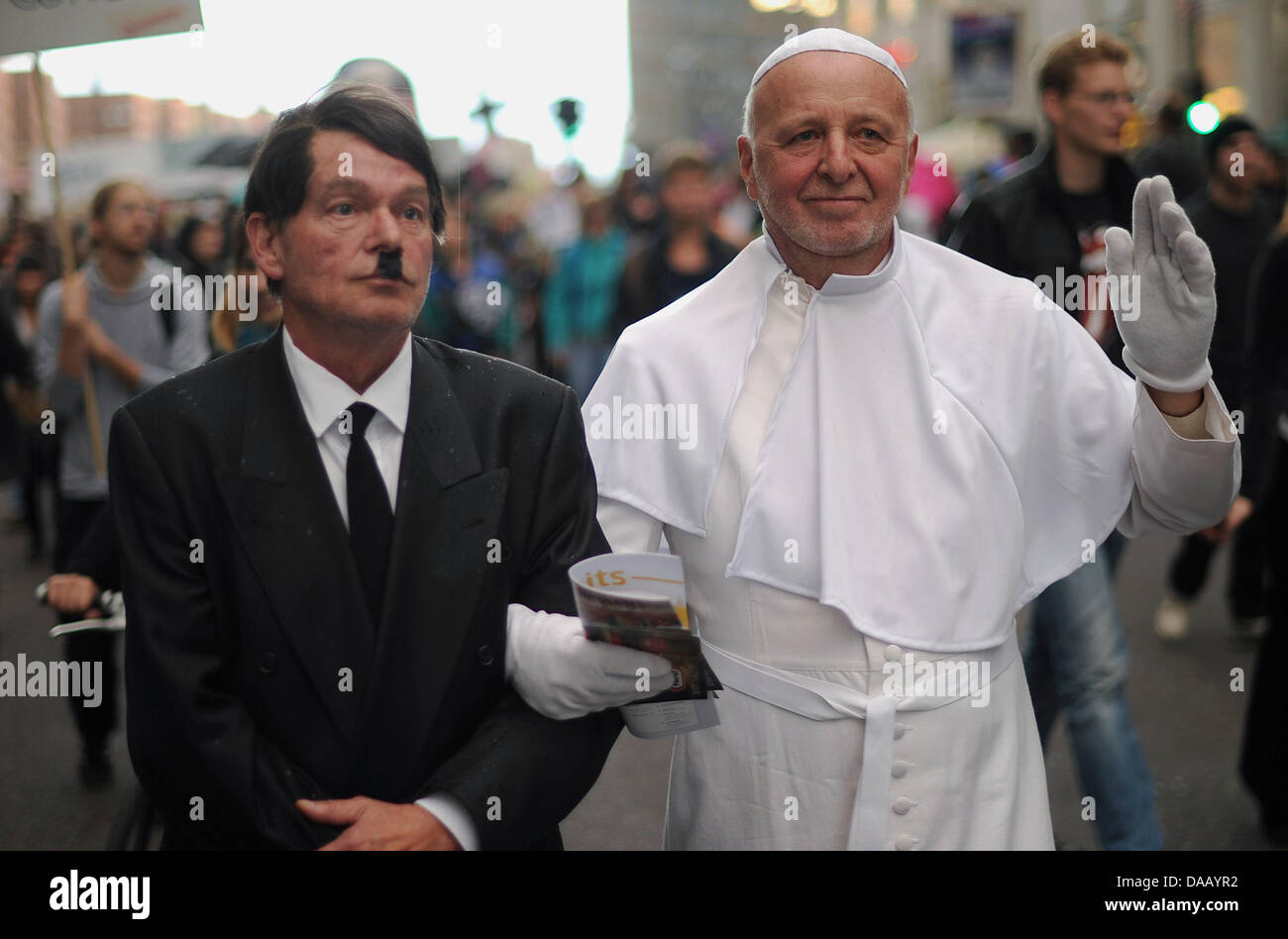 Adolf hitler roman catholic church hi-res stock photography and images ...