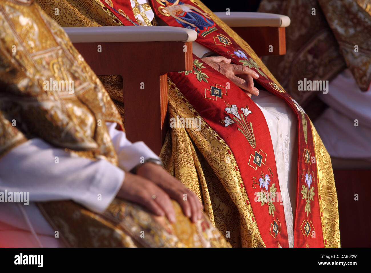 Pope Benedict XVI (R) is praying during the mass near the pilgrimage ...