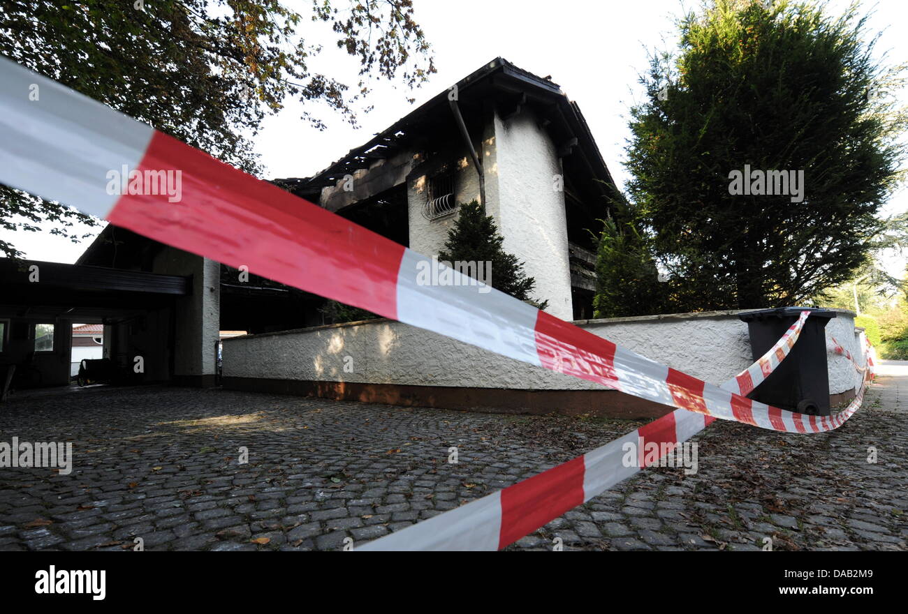 Absperrband Stock Photos & Absperrband Stock Images - Alamy