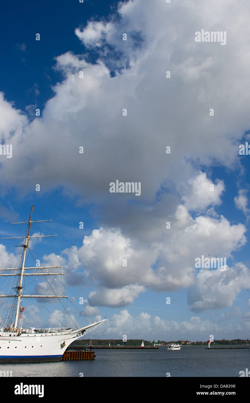 Museum ship gorch fock hi-res stock photography and images - Alamy