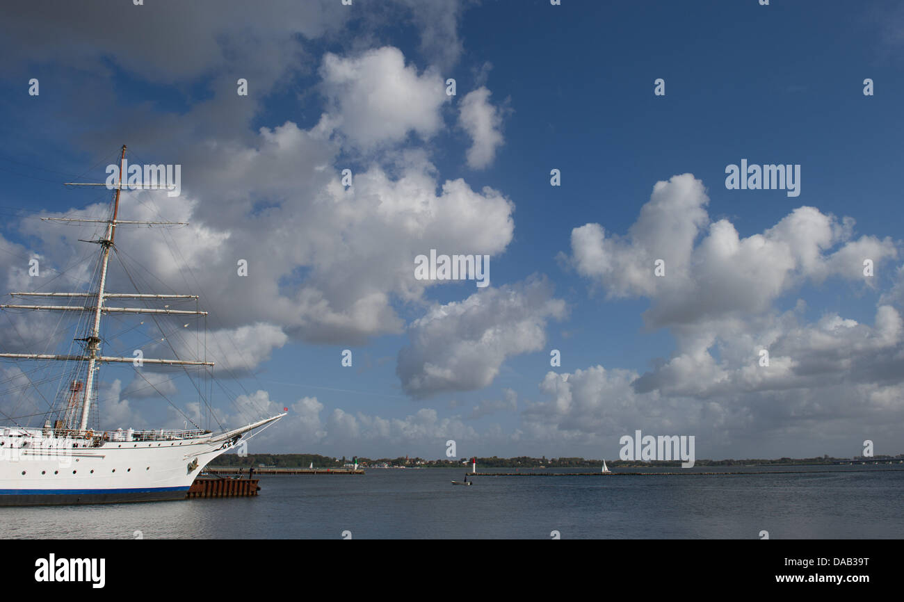 Museum ship gorch fock hi-res stock photography and images - Alamy