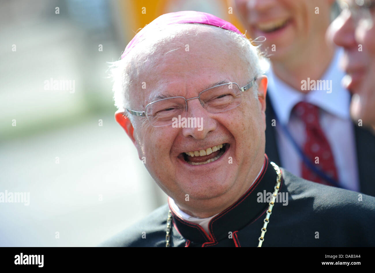 Archbishop robert zollitsch hi-res stock photography and images - Alamy
