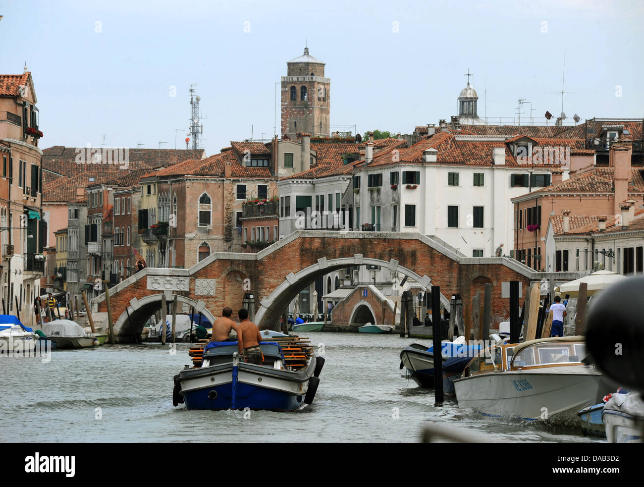 Ponte dei tre archi venice hi-res stock photography and images - Alamy