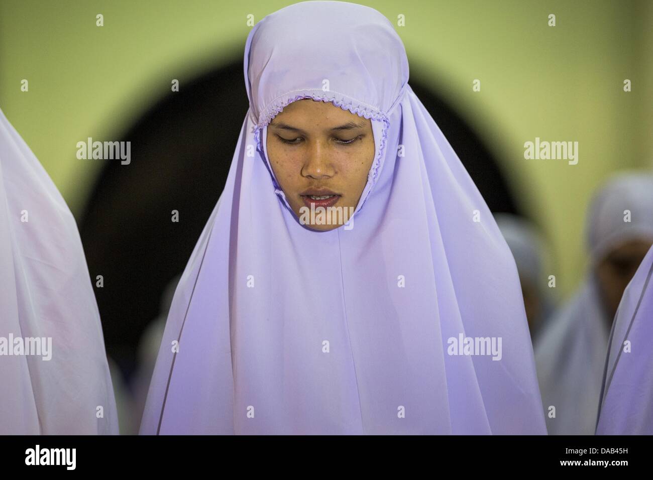 Pattani central mosque hi-res stock photography and images - Alamy