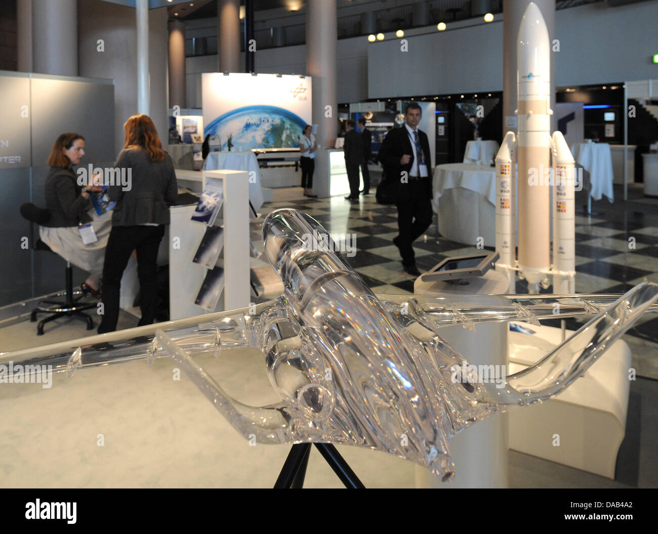 Aircraft models made of glass indicate a vision of flying at the stand ...