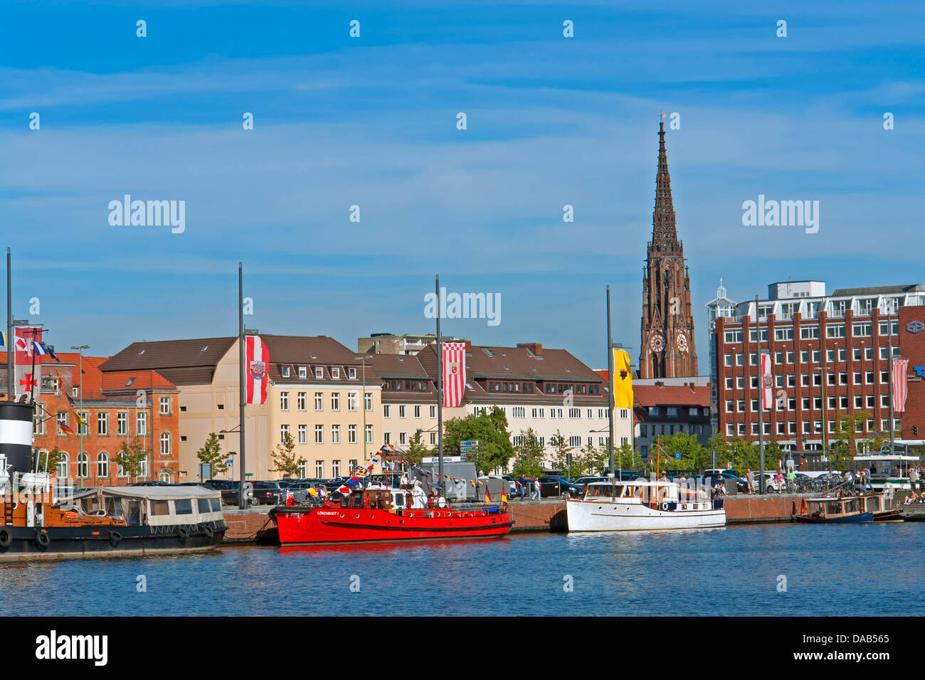 Bremerhaven germany harbour hi-res stock photography and images - Alamy