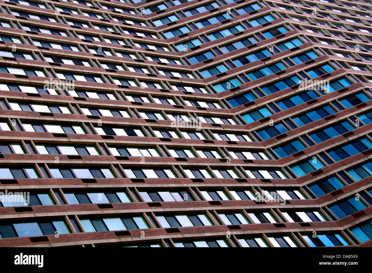 Construct tall buildings hi-res stock photography and images - Alamy