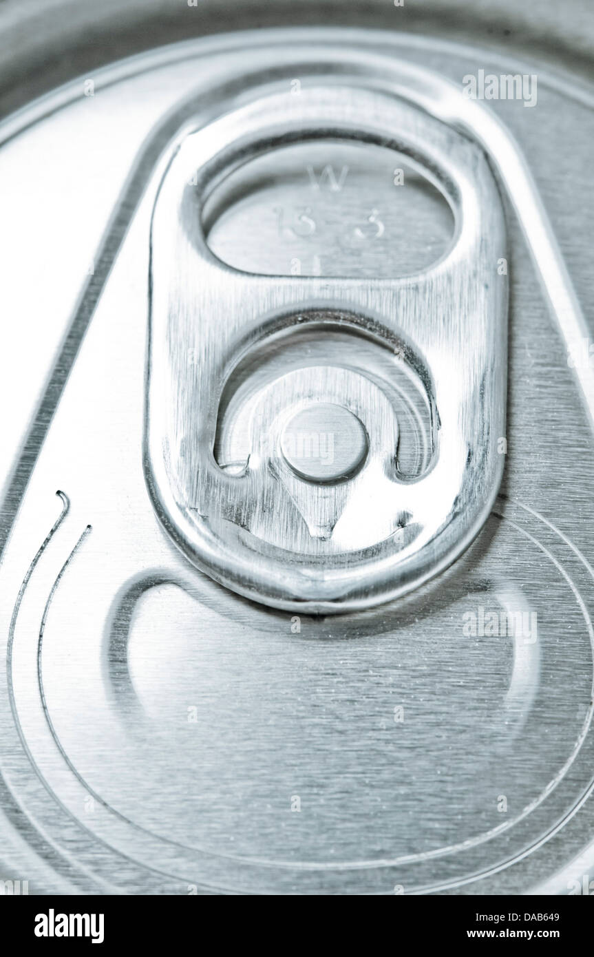 closeup detail of the stay-tab of a drinking can Stock Photo - Alamy