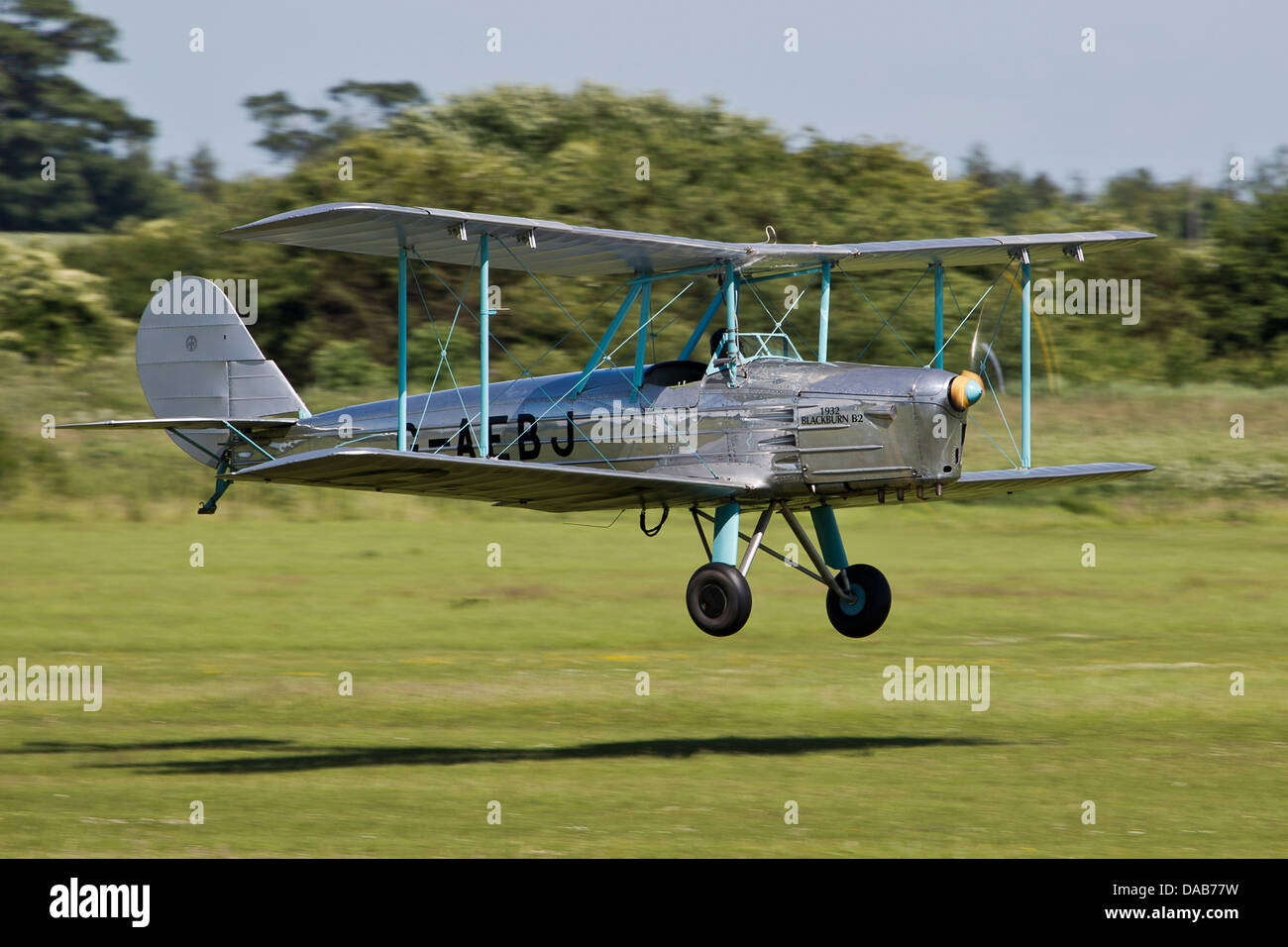 Biplane Trainer Blackburn B2 G-AEBJ Landing at Old Warden Shuttleworth ...