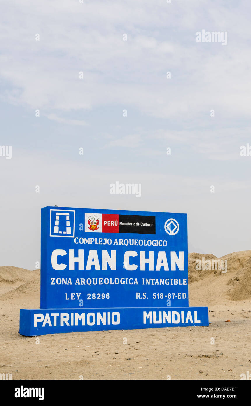 Ancient ruins of Chan Chan Pre-Columbian archaeological unesco world ...